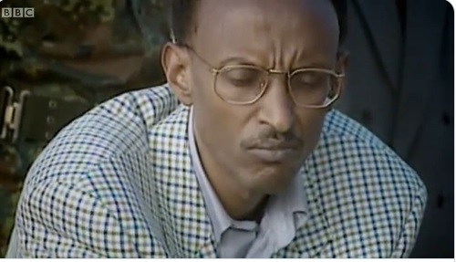 Paul Kagame umufashe wamukoresha iki? James Kabarebe na Kazura cyangwa ...